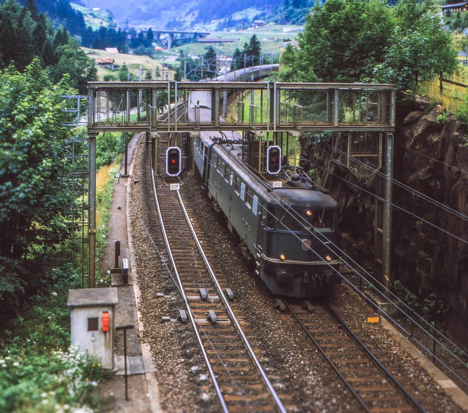 Neuheiten-Vorschau 2025: Signale DB bis Signalbrücke SBB – Schneider Modellbahnzubehör